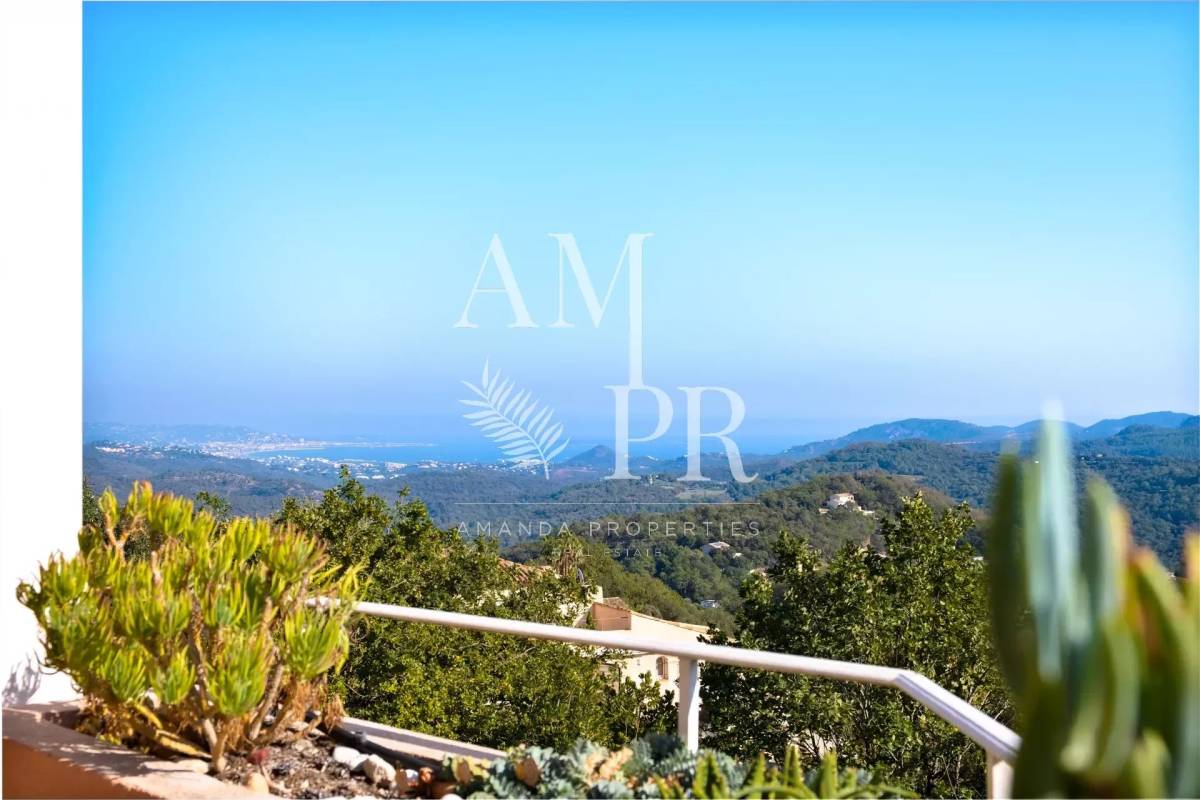 vente maison/villa 5 pièces 180 m² Les Adrets de l'Esterel - AMANDA ...